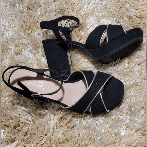 pop | Shoes | Pop Womens Black Heeled Pumps Sandals | Poshmark